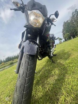 Black Honda CB 2018 in Marijampole, with an engine capacity of 0.13 L and mileage of 10 thousand km for 2050 €, photo 13 on AUTOMOTO.COM.LV