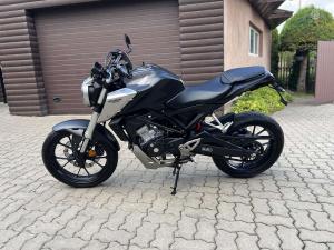 Melns Honda CB 2018 Prienai, ar dzinēja tilpumu 0.13 L un nobraukumu 12 tūkst. km par 3050 €, foto 5 vietnē AUTOMOTO.COM.LV