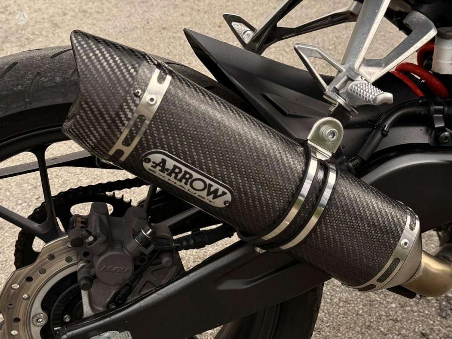 Melns Honda CB 2019 Jurbarkas, ar dzinēja tilpumu 0.13 L un nobraukumu 18 tūkst. km par 3000 €, foto 7 vietnē AUTOMOTO.COM.LV