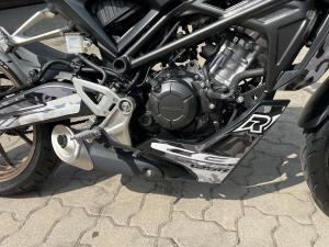 Black Honda CB 2021 in Prienai, with an engine capacity of 0.13 L and mileage of 12 thousand km for 3450 €, photo 14 on AUTOMOTO.COM.LV