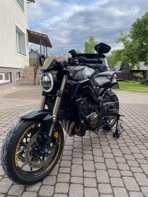 Melns Honda CB 2021 Kauņa, ar dzinēja tilpumu 0.65 L un nobraukumu 18 tūkst. km par 6400 €, foto 7 vietnē AUTOMOTO.COM.LV