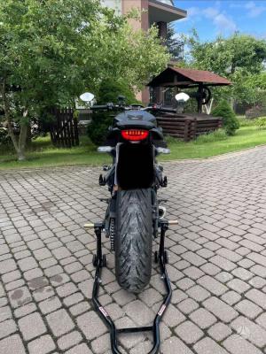 Melns Honda CB 2021 Kauņa, ar dzinēja tilpumu 0.65 L un nobraukumu 18 tūkst. km par 6400 €, foto 11 vietnē AUTOMOTO.COM.LV