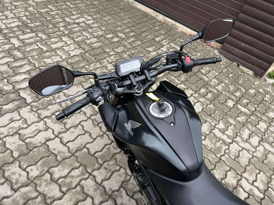 Melns Honda CB 2022 Prienai, ar dzinēja tilpumu 0.13 L un nobraukumu 4 tūkst. km par 3350 €, foto 10 vietnē AUTOMOTO.COM.LV