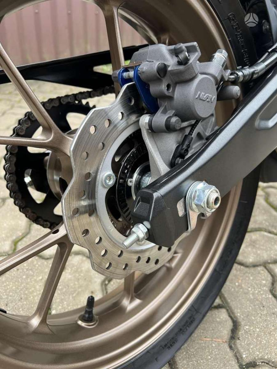 Melns Honda CB 2022 Prienai, ar dzinēja tilpumu 0.13 L un nobraukumu 4 tūkst. km par 3350 €, foto 18 vietnē AUTOMOTO.COM.LV