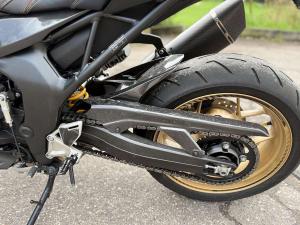 Melns Honda CB 2025 Viļņa, ar dzinēja tilpumu 1.00 L un nobraukumu 11 tūkst. km par 6990 €, foto 13 vietnē AUTOMOTO.COM.LV