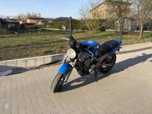 Zils Honda CB 1989 Kauņa, ar dzinēja tilpumu 0.40 L un nobraukumu 55 tūkst. km par 1300 €, foto 4 vietnē AUTOMOTO.COM.LV