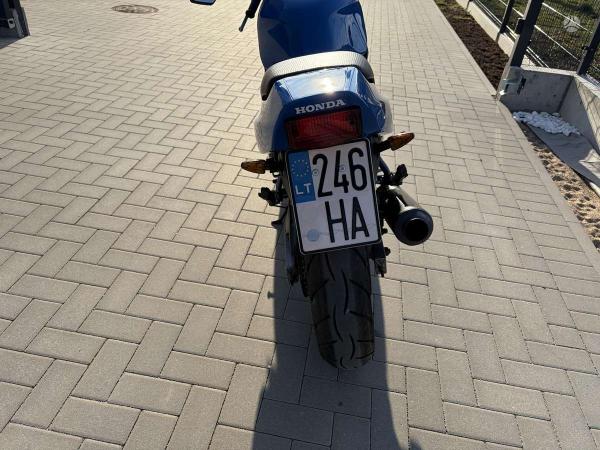 Zils Honda CB 1989 Kauņa, ar dzinēja tilpumu 0.40 L un nobraukumu 55 tūkst. km par 1300 €, foto 9 vietnē AUTOMOTO.COM.LV