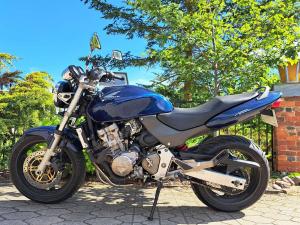 Blue Honda CB 2003 in Pasvalys, with an engine capacity of 0.60 L and mileage of 53 thousand km for 1950 €, photo 3 on AUTOMOTO.COM.LV