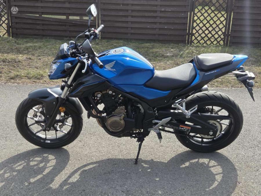 Blue Honda CB 2019 in Marijampole, with an engine capacity of 0.50 L and mileage of 2 thousand km for 6300 €, photo 3 on AUTOMOTO.COM.LV