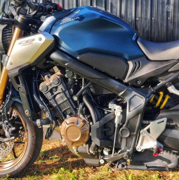 Zils Honda CB 2022 Druskininkai, ar dzinēja tilpumu 0.65 L un nobraukumu 8 tūkst. km par 6550 €, foto 9 vietnē AUTOMOTO.COM.LV
