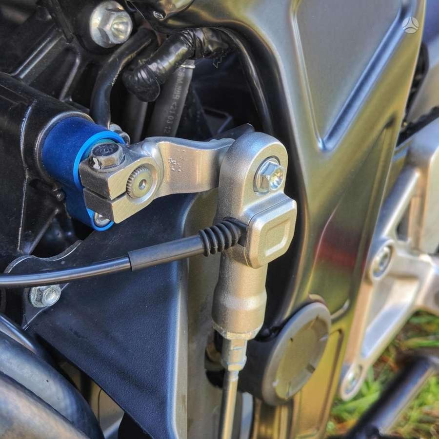 Zils Honda CB 2022 Druskininkai, ar dzinēja tilpumu 0.65 L un nobraukumu 8 tūkst. km par 6550 €, foto 17 vietnē AUTOMOTO.COM.LV