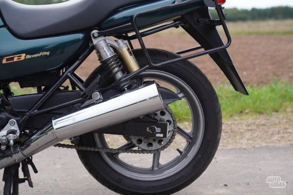 Zaļš Honda CB 1992 Akmenė, ar dzinēja tilpumu 0.75 L un nobraukumu 55 tūkst. km par 1650 €, foto 9 vietnē AUTOMOTO.COM.LV