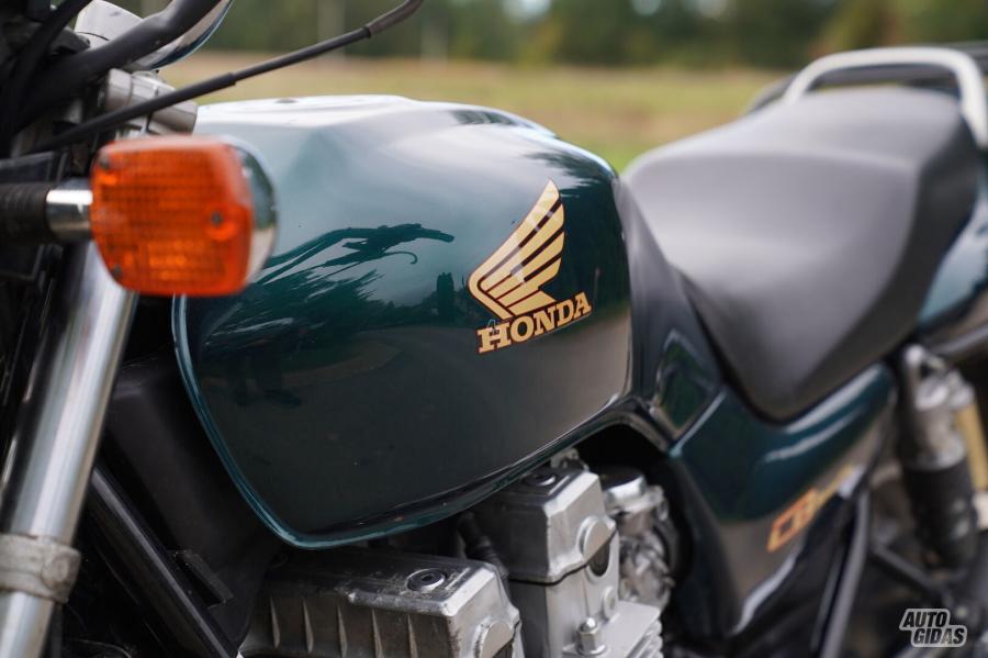 Green Honda CB 1992 in Akmene, with an engine capacity of 0.75 L and mileage of 55 thousand km for 1650 €, photo 16 on AUTOMOTO.COM.LV