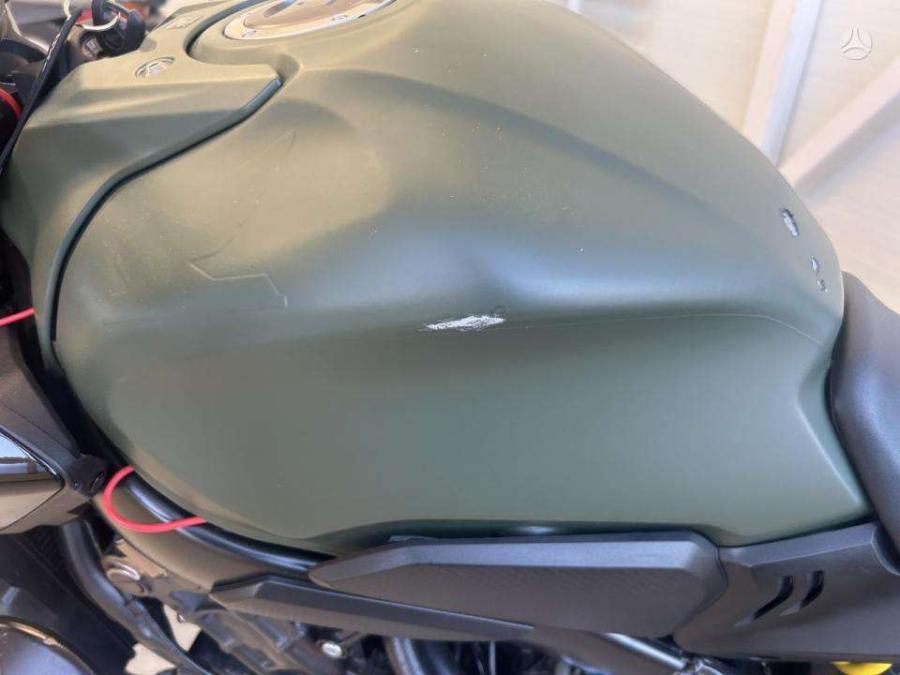 Green Honda CB 2021 in Radviliskis, with an engine capacity of 0.65 L and mileage of 25 thousand km for 3650 €, photo 25 on AUTOMOTO.COM.LV