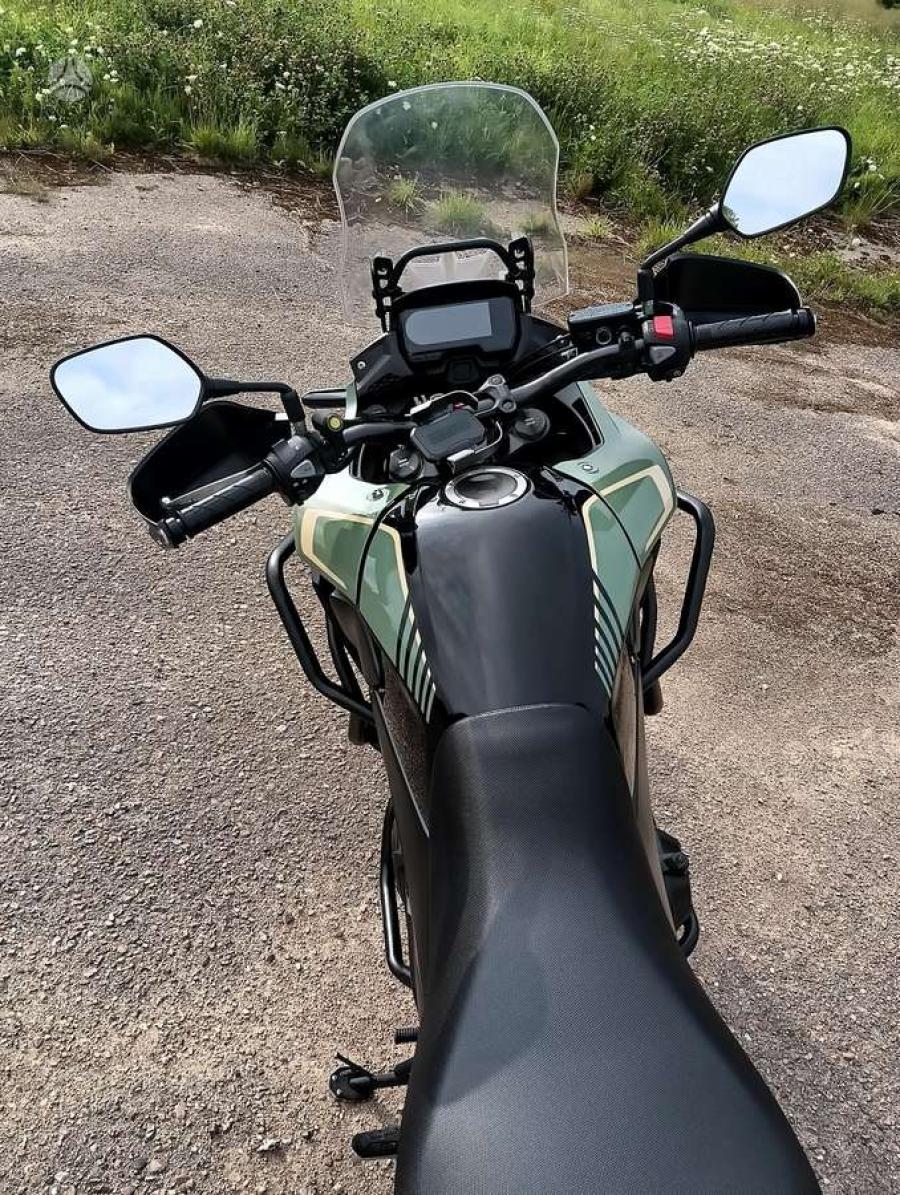 Green Honda CB 2022 in Siauliai, with an engine capacity of 0.50 L and mileage of 17 thousand km for 5770 €, photo 6 on AUTOMOTO.COM.LV