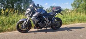 Серый Хонда CB 2009 в Вевис, объемом двигателя 1.00 л и пробегом 48 тыс. км за 3900 €, фото 4 на AUTOMOTO.COM.LV