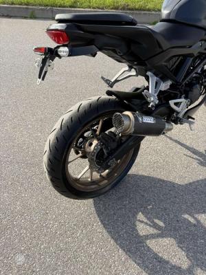 Grey Honda CB 2022 in Marijampole, with an engine capacity of 0.13 L and mileage of 13 thousand km for 3300 €, photo 11 on AUTOMOTO.COM.LV