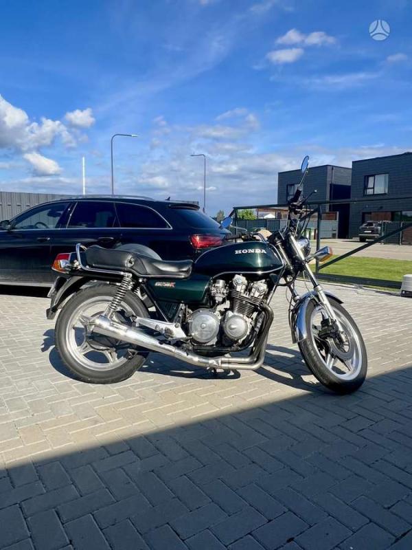 Honda CB 1980 in Kaunas, with an engine capacity of 0.75 L and mileage of 50 thousand km for 2700 €, photo 5 on AUTOMOTO.COM.LV