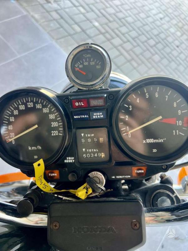 Honda CB 1980 in Kaunas, with an engine capacity of 0.75 L and mileage of 50 thousand km for 2700 €, photo 7 on AUTOMOTO.COM.LV
