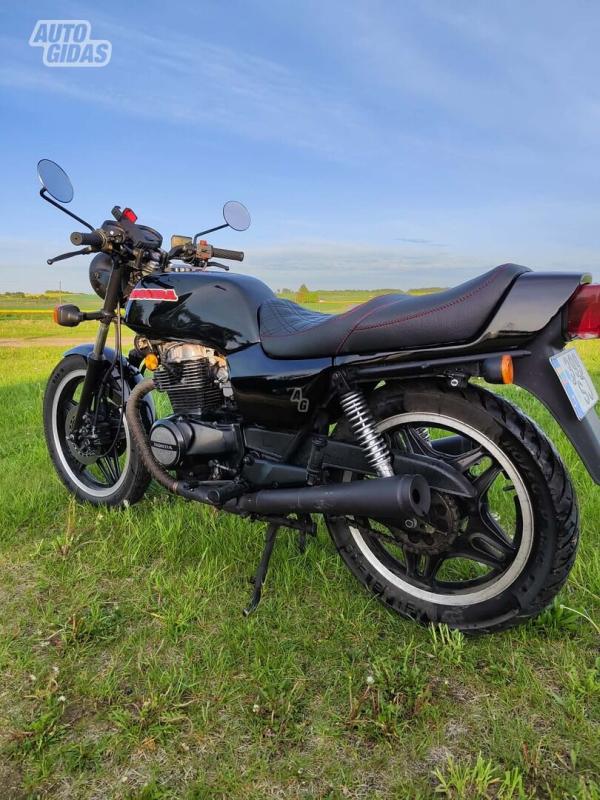 Хонда CB 1983 в Ионава, объемом двигателя 0.00 л и пробегом 0 тыс. км за 2700 €, фото 3 на AUTOMOTO.COM.LV