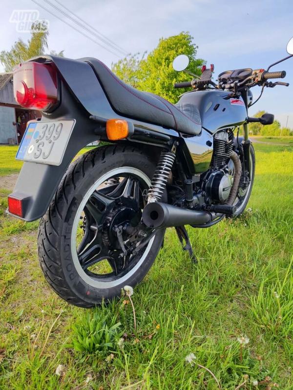Хонда CB 1983 в Ионава, объемом двигателя 0.00 л и пробегом 0 тыс. км за 2700 €, фото 6 на AUTOMOTO.COM.LV