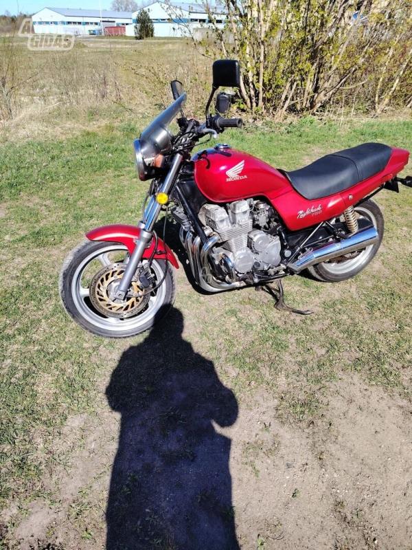 Honda CB 1992 Panevēža, ar dzinēja tilpumu 0.75 L un nobraukumu 0 tūkst. km par 1250 €, foto 1 vietnē AUTOMOTO.COM.LV