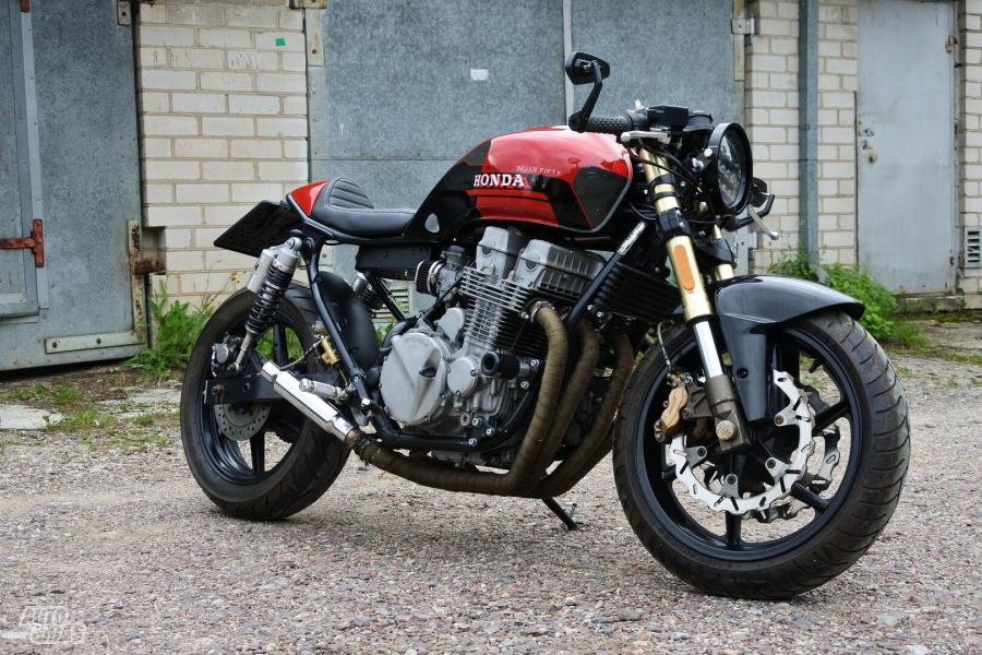 Honda CB 1992 in Alytus, with an engine capacity of 0.75 L and mileage of 0 thousand km for 3850 €, photo 1 on AUTOMOTO.COM.LV