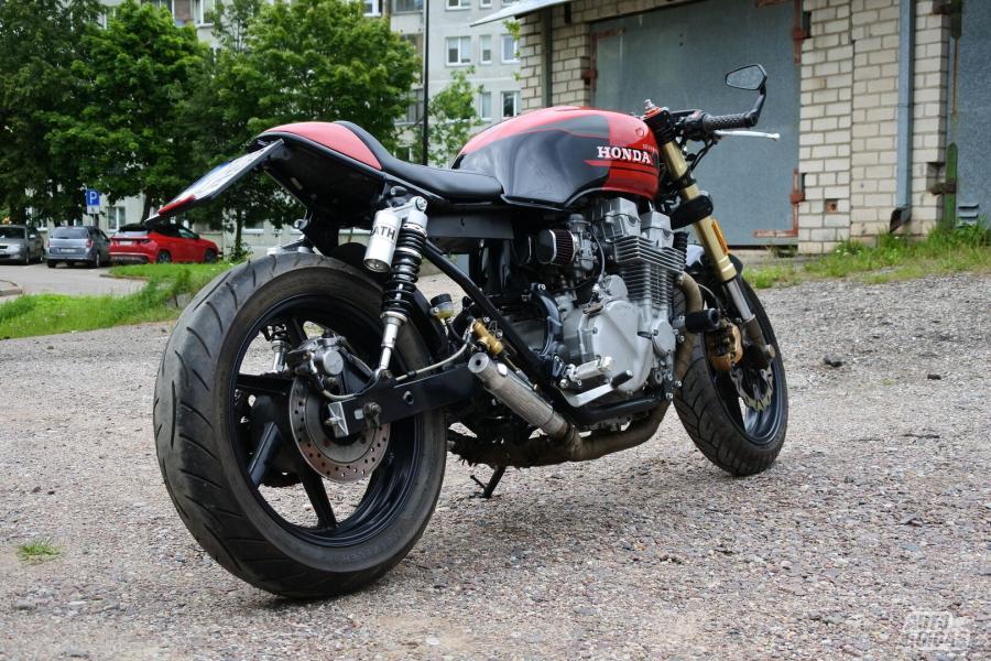 Honda CB 1992 in Alytus, with an engine capacity of 0.75 L and mileage of 0 thousand km for 3850 €, photo 9 on AUTOMOTO.COM.LV