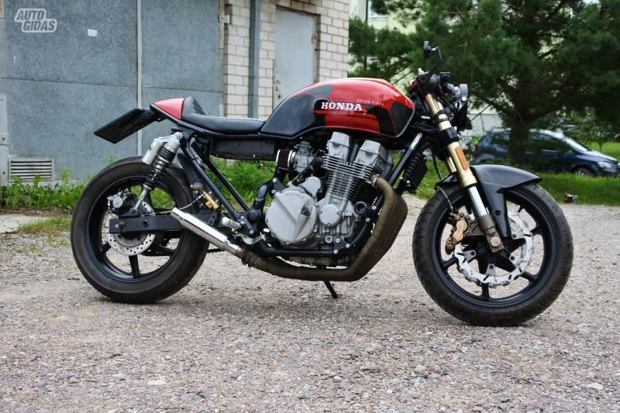 Honda CB 1992 in Alytus, with an engine capacity of 0.75 L and mileage of 0 thousand km for 3850 €, photo 10 on AUTOMOTO.COM.LV