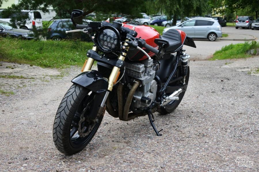 Honda CB 1992 in Alytus, with an engine capacity of 0.75 L and mileage of 0 thousand km for 3850 €, photo 21 on AUTOMOTO.COM.LV