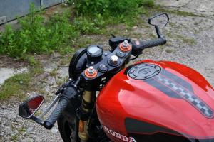 Honda CB 1992 Alīta, ar dzinēja tilpumu 0.75 L un nobraukumu 5 tūkst. km par 3850 €, foto 17 vietnē AUTOMOTO.COM.LV