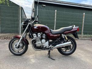 Honda CB 1995 in Kaisiadorys, with an engine capacity of 0.75 L and mileage of 56 thousand km for 1950 €, photo 3 on AUTOMOTO.COM.LV