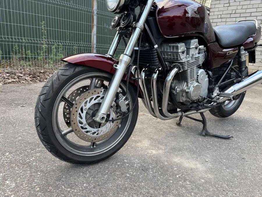 Honda CB 1995 in Kaisiadorys, with an engine capacity of 0.75 L and mileage of 56 thousand km for 1950 €, photo 8 on AUTOMOTO.COM.LV