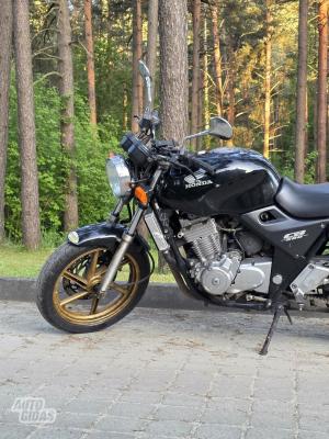 Honda CB 2000 Viļņa, ar dzinēja tilpumu 0.00 L un nobraukumu 0 tūkst. km par 1600 €, foto 5 vietnē AUTOMOTO.COM.LV