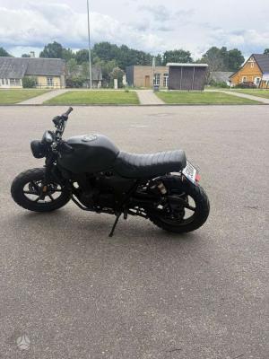 Honda CB 2000 in Vilnius, with an engine capacity of 0.50 L and mileage of 30 thousand km for 1800 €, photo 6 on AUTOMOTO.COM.LV
