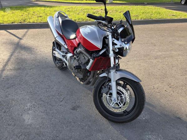 Хонда CB 2004 в Ионава, объемом двигателя 0.60 л и пробегом 60 тыс. км за 2600 €, фото 6 на AUTOMOTO.COM.LV