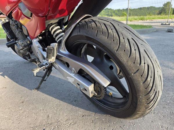 Хонда CB 2004 в Ионава, объемом двигателя 0.60 л и пробегом 60 тыс. км за 2600 €, фото 9 на AUTOMOTO.COM.LV