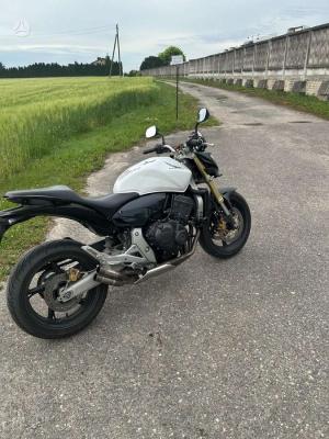 Honda CB 2007 in Kaunas, with an engine capacity of 0.60 L and mileage of 55 thousand km for 2500 €, photo 4 on AUTOMOTO.COM.LV