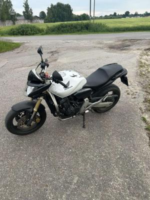 Honda CB 2007 in Kaunas, with an engine capacity of 0.60 L and mileage of 55 thousand km for 2500 €, photo 5 on AUTOMOTO.COM.LV