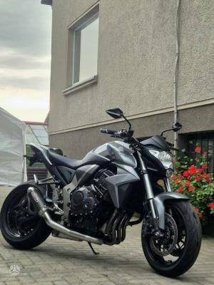 Хонда CB 2009 в Пренай, объемом двигателя 1.00 л и пробегом 36 тыс. км за 4250 €, фото  на AUTOMOTO.COM.LV