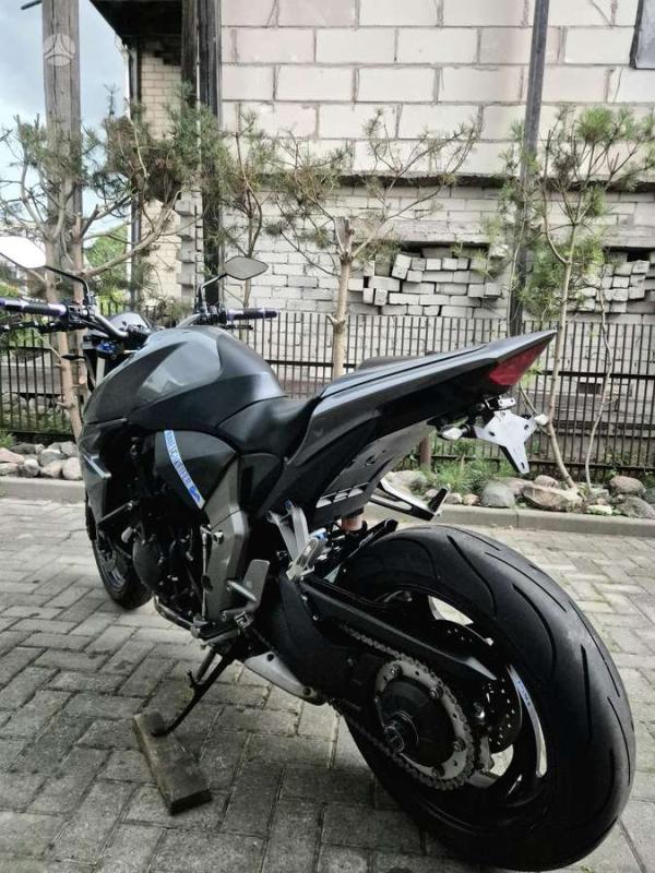 Хонда CB 2009 в Пренай, объемом двигателя 1.00 л и пробегом 36 тыс. км за 4250 €, фото 7 на AUTOMOTO.COM.LV