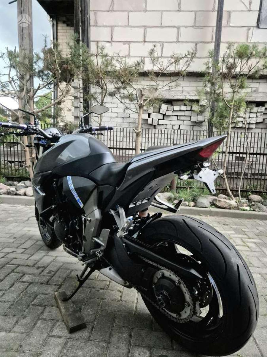 Хонда CB 2009 в Пренай, объемом двигателя 1.00 л и пробегом 36 тыс. км за 4250 €, фото 8 на AUTOMOTO.COM.LV