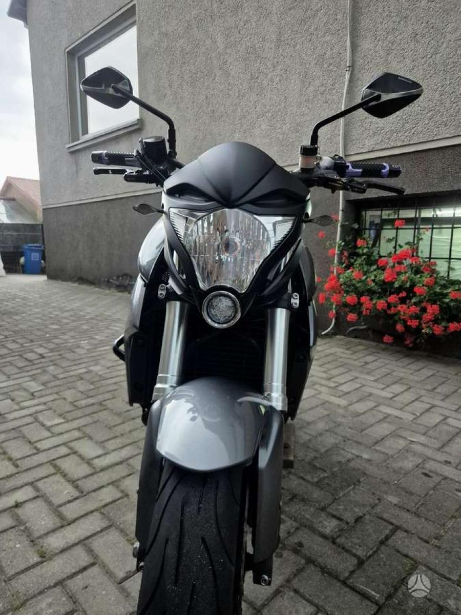 Хонда CB 2009 в Пренай, объемом двигателя 1.00 л и пробегом 36 тыс. км за 4250 €, фото 13 на AUTOMOTO.COM.LV