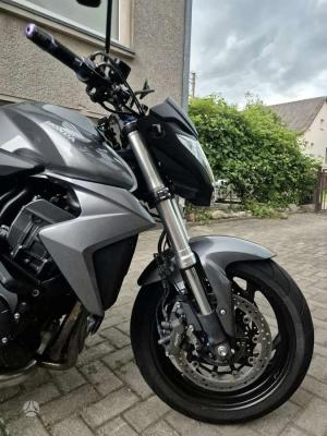Хонда CB 2009 в Пренай, объемом двигателя 1.00 л и пробегом 36 тыс. км за 4250 €, фото 14 на AUTOMOTO.COM.LV