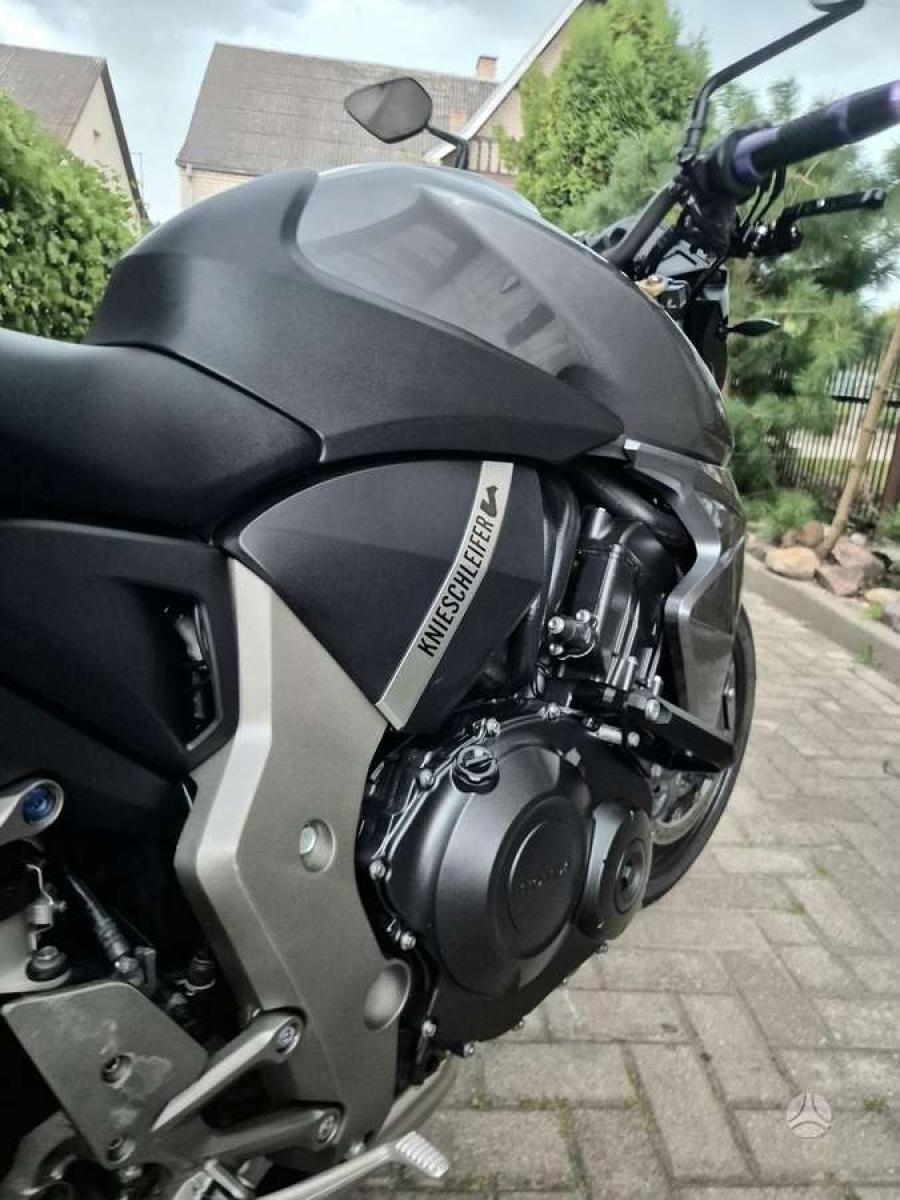 Хонда CB 2009 в Пренай, объемом двигателя 1.00 л и пробегом 36 тыс. км за 4250 €, фото 19 на AUTOMOTO.COM.LV