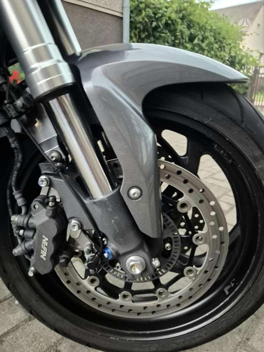 Хонда CB 2009 в Пренай, объемом двигателя 1.00 л и пробегом 36 тыс. км за 4250 €, фото 22 на AUTOMOTO.COM.LV