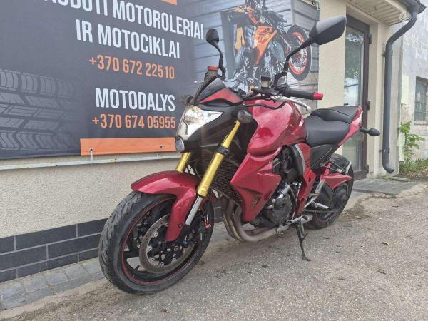 Honda CB 2010 in Panevezys, with an engine capacity of 1.00 L and mileage of 52 thousand km for 3750 €, photo 2 on AUTOMOTO.COM.LV