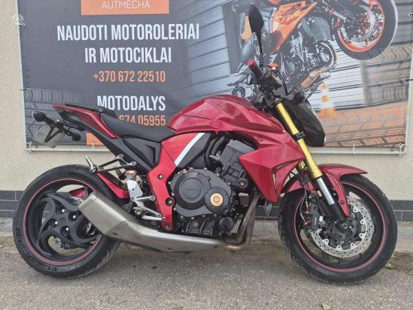 Honda CB 2010 in Panevezys, with an engine capacity of 1.00 L and mileage of 52 thousand km for 3750 €, photo 3 on AUTOMOTO.COM.LV