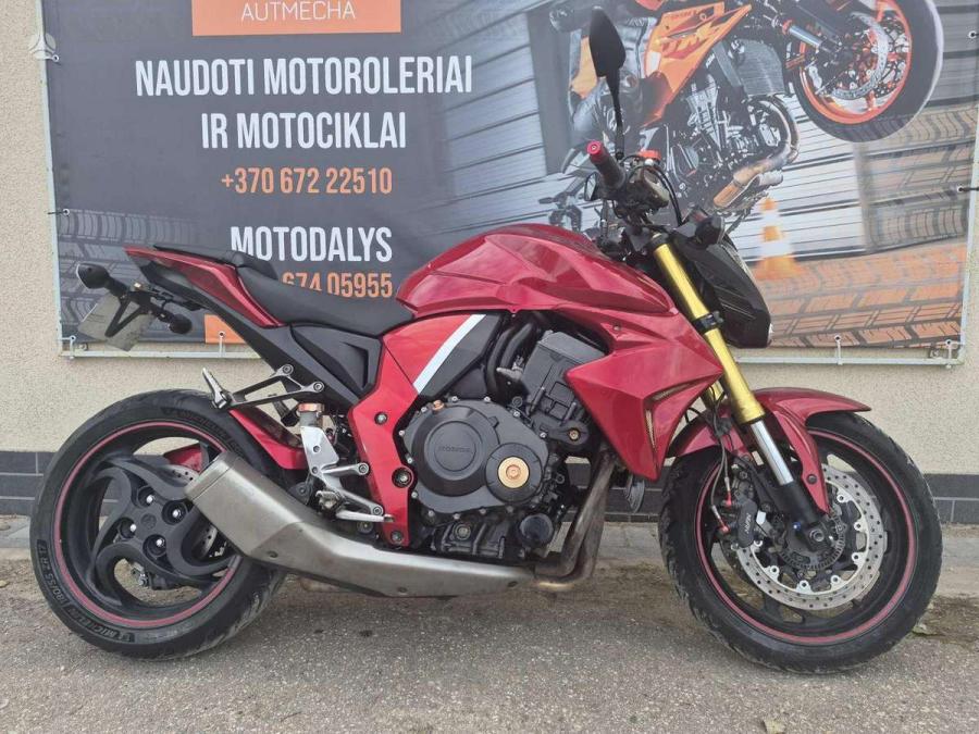Honda CB 2010 in Panevezys, with an engine capacity of 1.00 L and mileage of 52 thousand km for 3750 €, photo 4 on AUTOMOTO.COM.LV