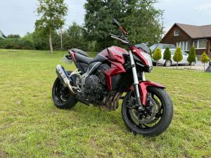 Honda CB 2011 in Lazdijai, with an engine capacity of 1.00 L and mileage of 26 thousand km for 4600 €, photo 3 on AUTOMOTO.COM.LV